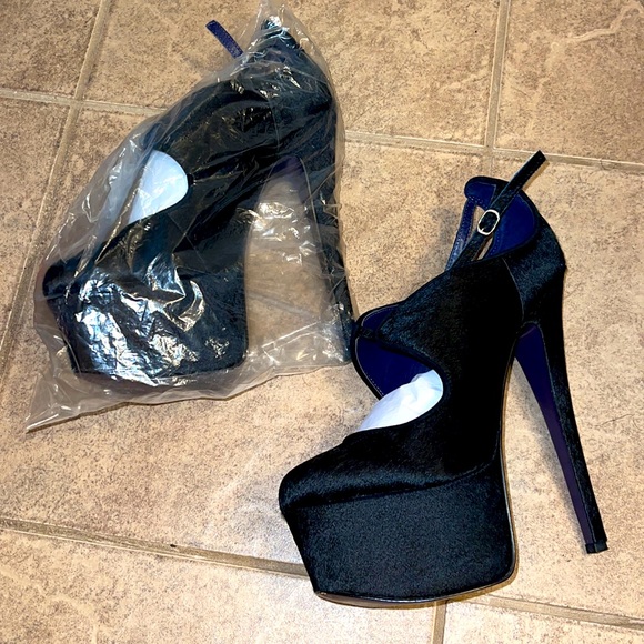 London Trash | Shoes | London Trash Platform Heel | Poshmark